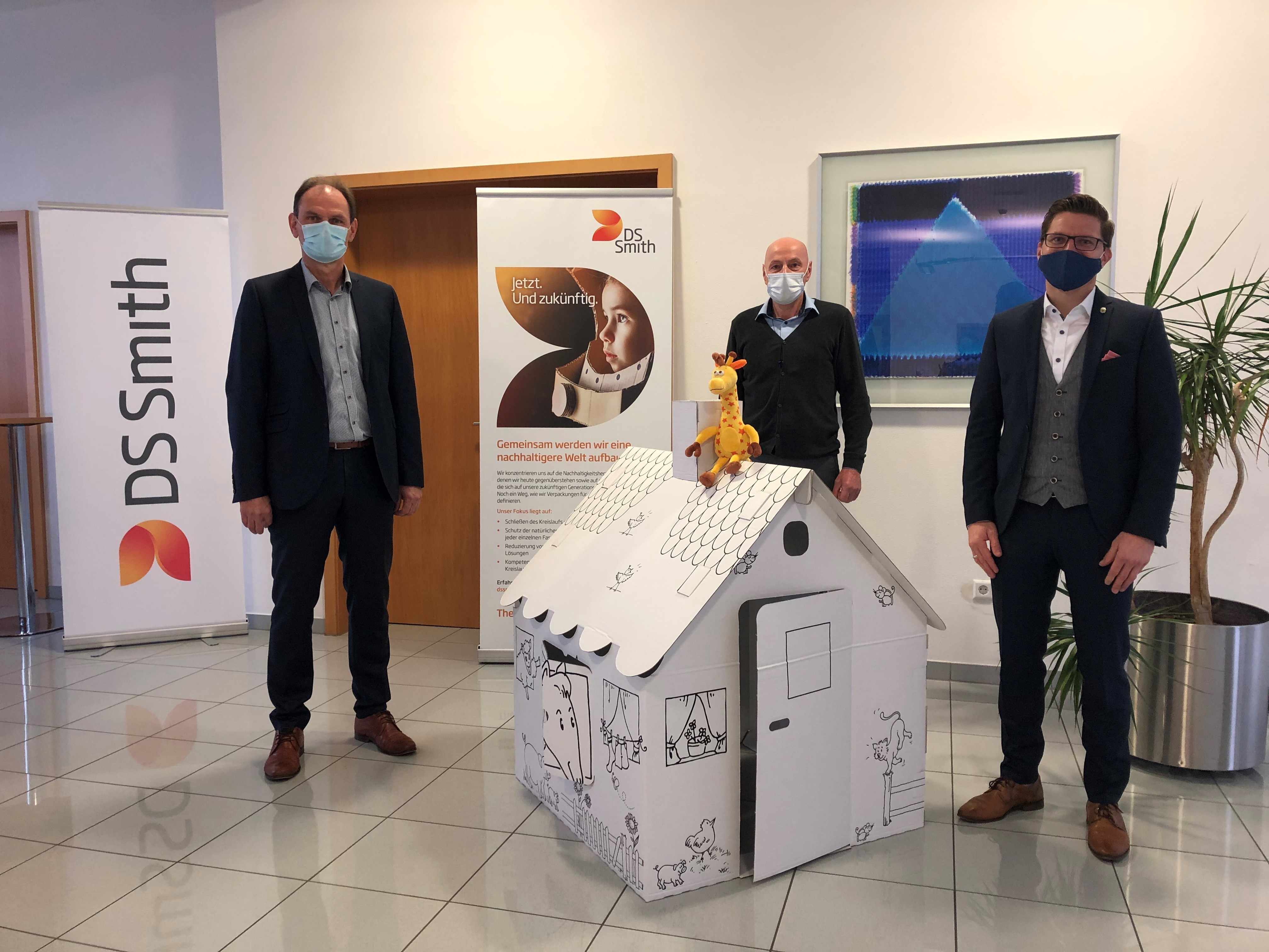 Inspirierende Weihnachts-Aktionen von DS Smith | News | sweets processing